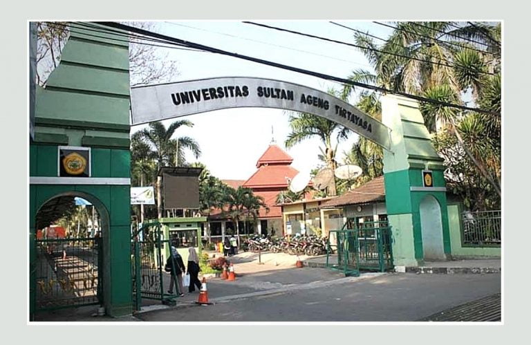 Kuliah di Cilegon? Universitas Sultan Ageng Tirtayasa aja! - Cilegon Hills